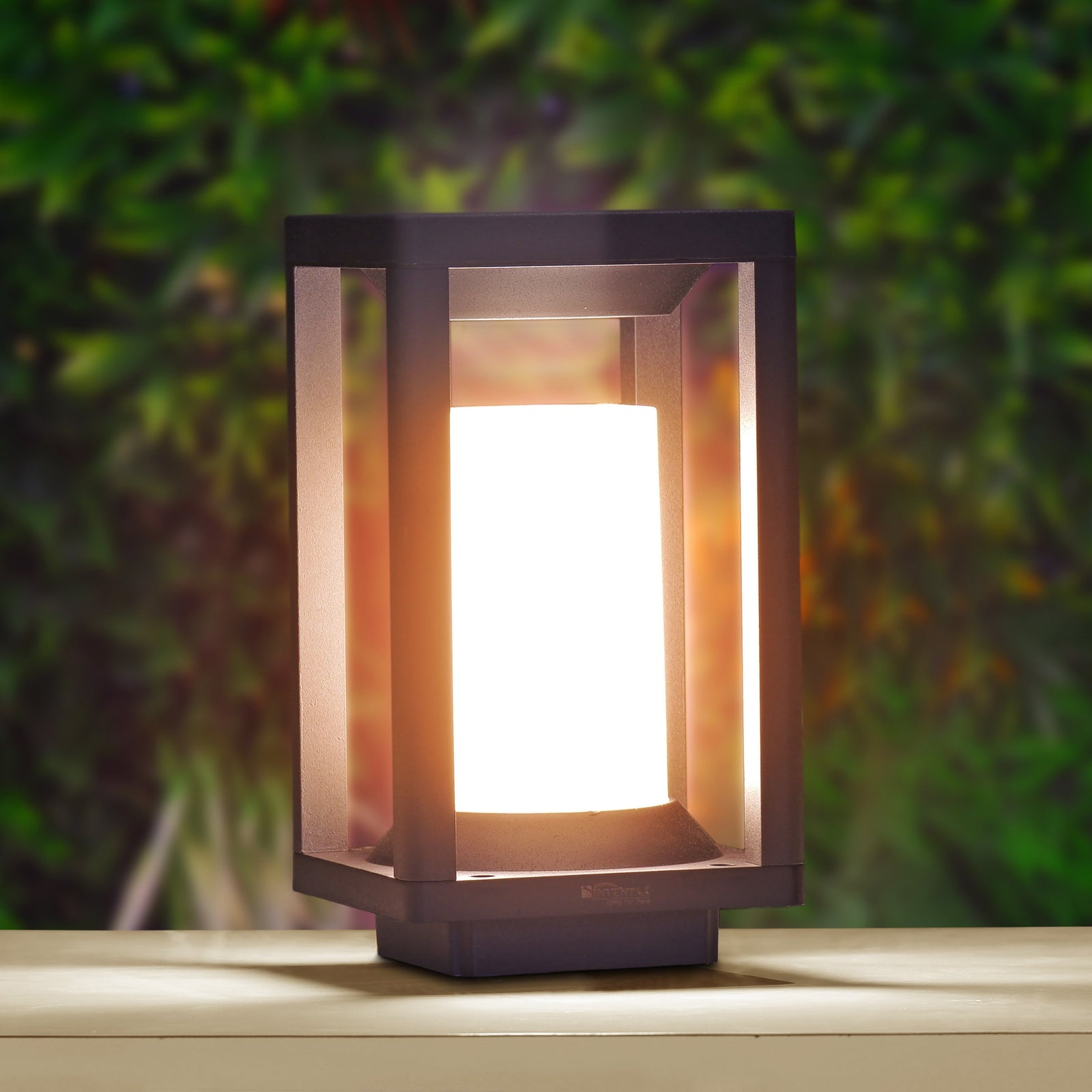 Buy Outdoor LED Gate Lamp Lights Online For Your Main Gate | Inventaa